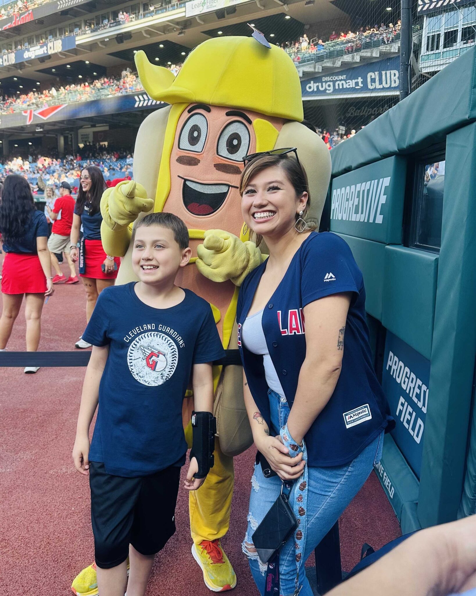 Guardians and RMHC NEO Team Up - Ronald McDonald House Charities of ...